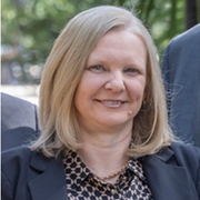 Carolyn Dillon | About | University of Wollongong