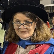Leonie Miller | About | University of Wollongong