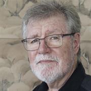 Peter Freebody | About | University of Wollongong